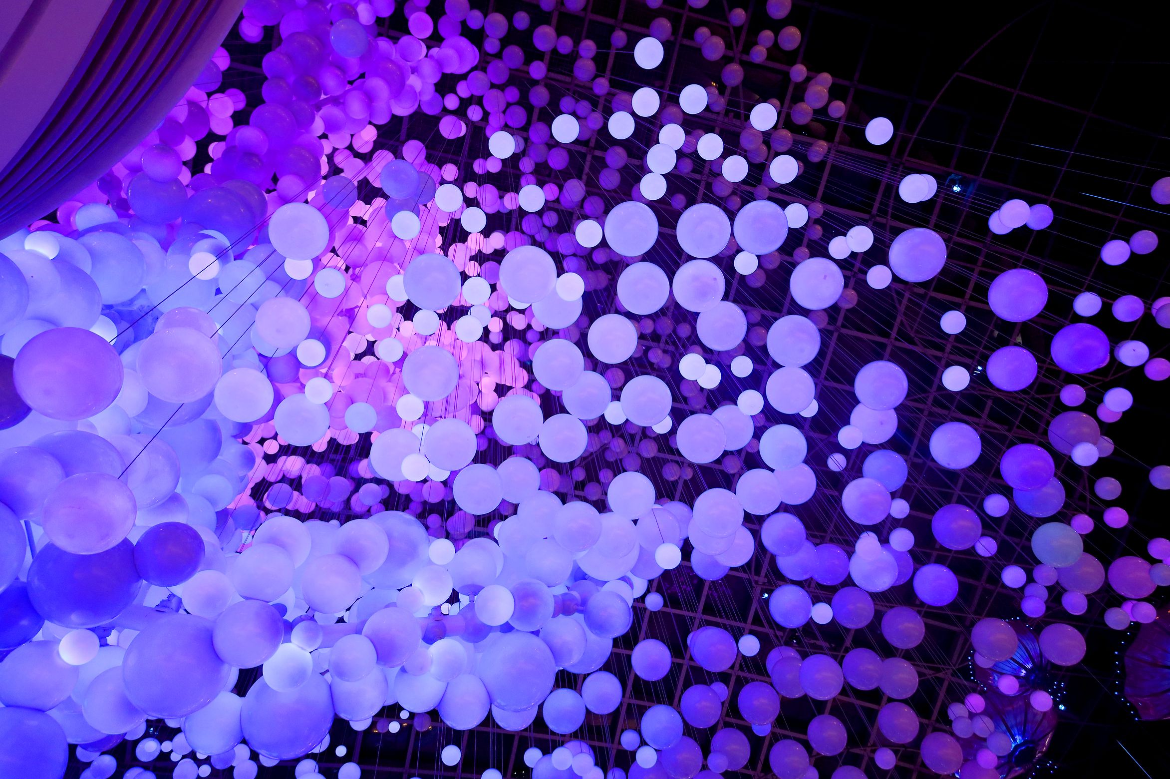 “Aura: The Forest at the Edge of the Sky” Atrium Installation, Haikou International Duty-Free ...